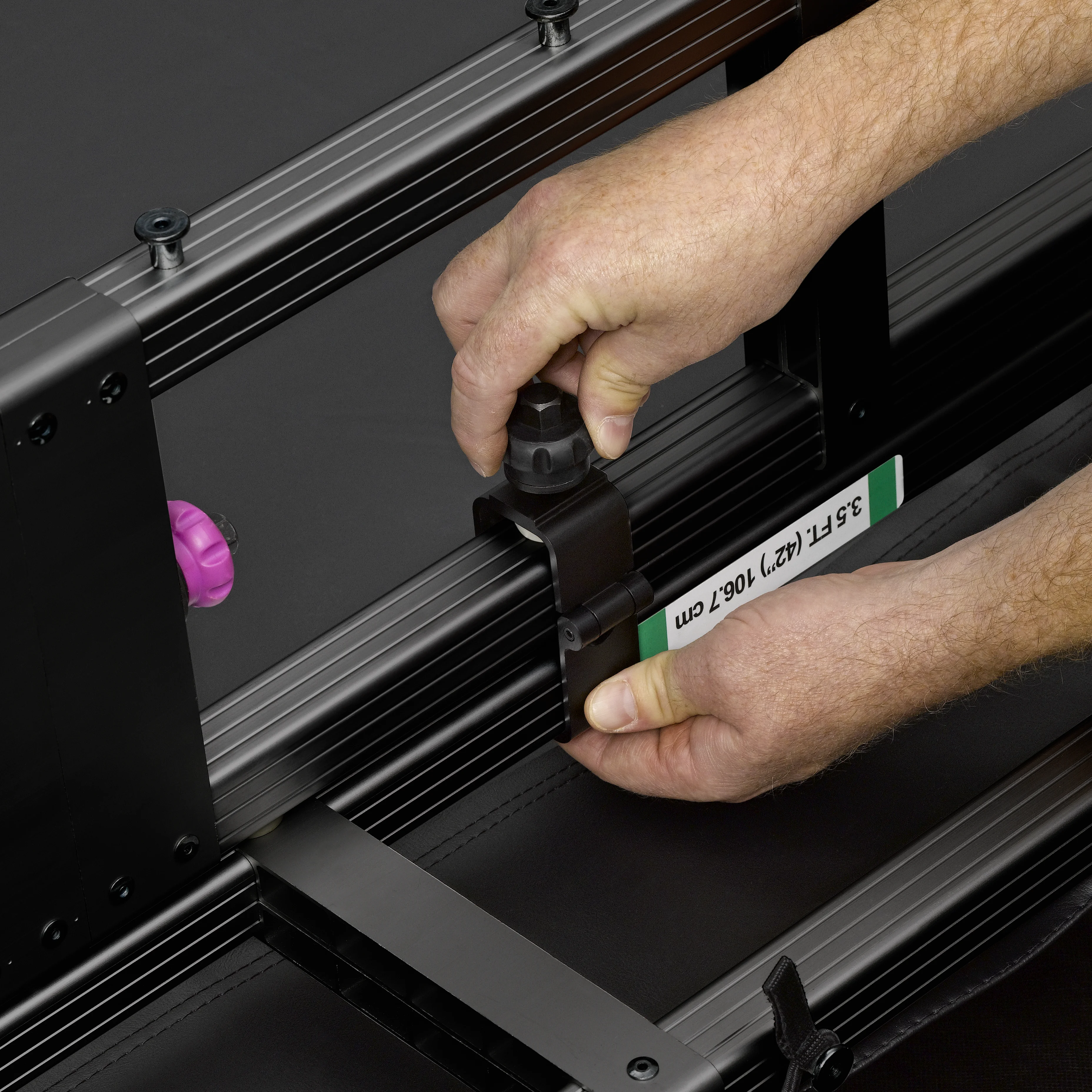 StageScreen Leg Clamp :: Draper, Inc.